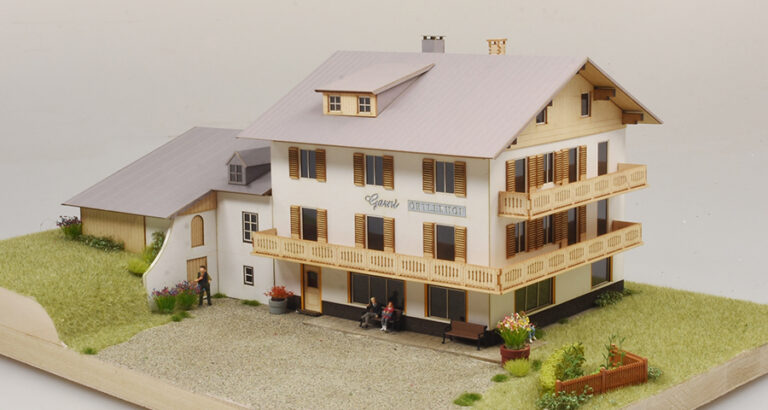 Ortlerhof und Südtiroler Wohnhaus von Die Modellbahnwerkstatt ...